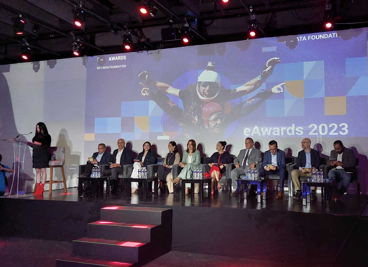 Dispositivo médico basado en nanotecnología gana los eAwards México 2023 de NTT DATA | #Tech # ...